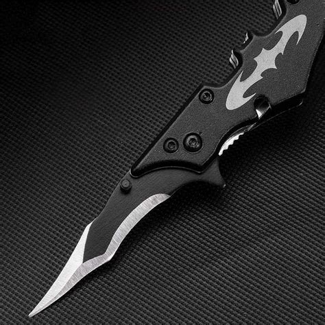 New Hot Sale Bat Folding Knife Steel Double Edged Outdoor Camping
