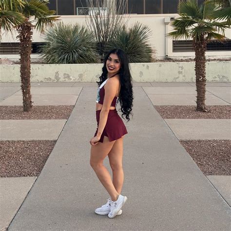 Clarrissa 💃🏻 Facebook