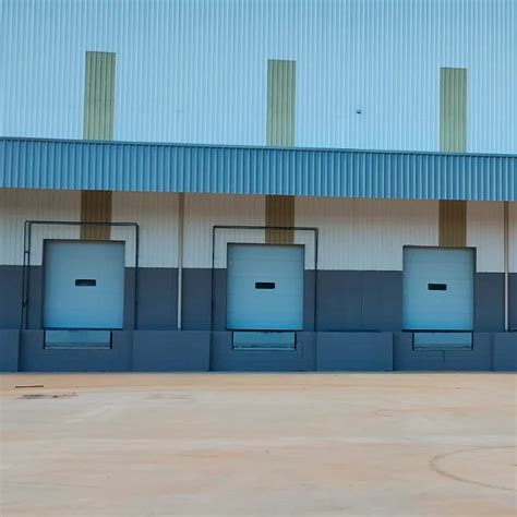 Docas De Carga E Descarga Compensa Original Portas