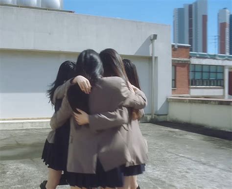 Nwjns Ditto Kpop Wallpaper Bff Olds