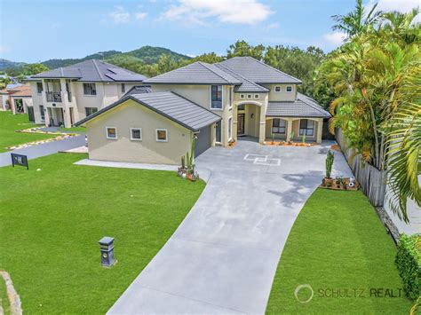 13 The Avenue Windaroo Qld 4207 Domain