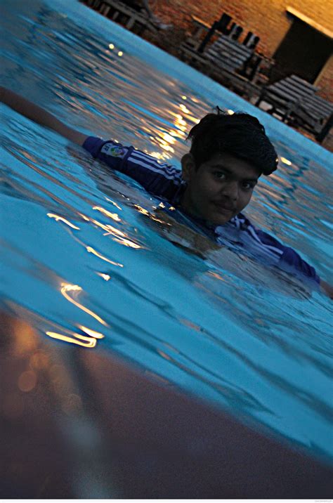 Qadeer Khan Desi Comments