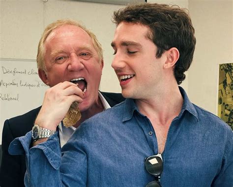 François Pinault Jr Hijastro De Salma Hayek Anuncia Su Compromiso Con