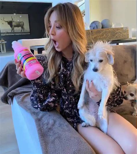 Dc Comics And Arrowverse Kaley Cuoco Leggy Insta Photos 2020