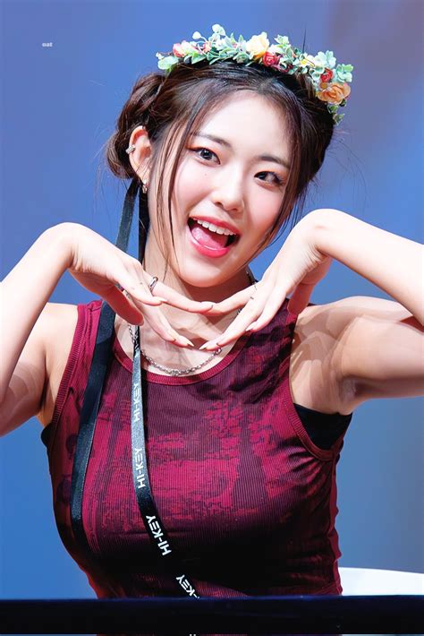 H1 Key Yel Kpop Nsfw