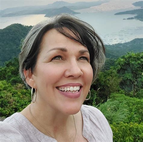 Shellie Bowdoin The Fabulous Journey