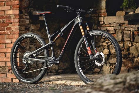 Brand-X supersizes their affordable Ascend dropper posts up to 200mm ...