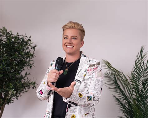 Jess Stuart Author Coach International Speaker