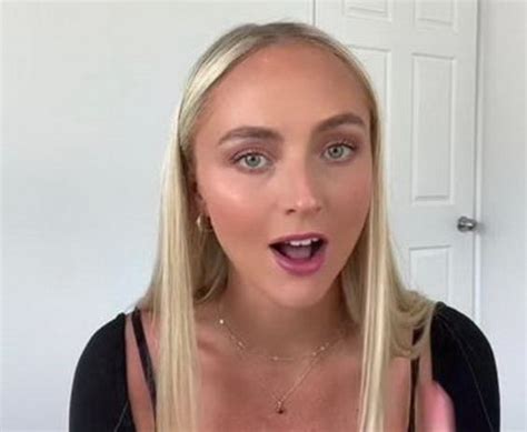 Liburan Di Bali Bule Cantik Nyaris Sekarat Gegara Ngevape Sembarangan