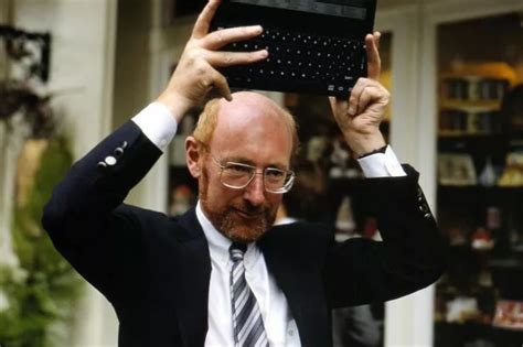 Sir Clive Sinclair Dead Computing Pioneer Dies At The Age Of 81 Mirror Online