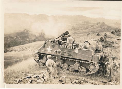 Wwii 1945 Us Army 40th Inf Gis Fire105 Mm M7 Priest Luzon Philippines