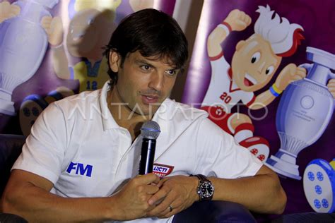 Fernando Morientes Di Indonesia Antara Foto