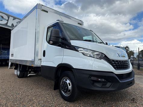 Buy Used 2021 Iveco Daily 45 180 Pantech Trucks 1142080