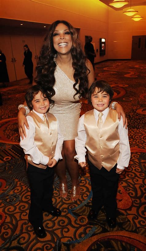 New Rare Photo Of Kenny Rogers Twin Sons 21 Sparked Online Buzz