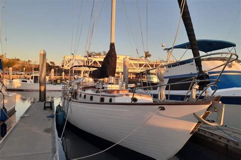 Oceanside Sailboat Rental Explorer 45 53011 Sailo