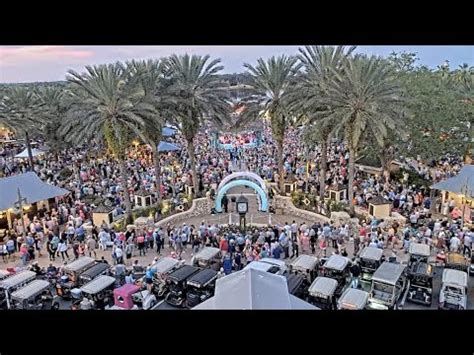The Villages Florida Electric Light Party Lake Sumter With Blonde
