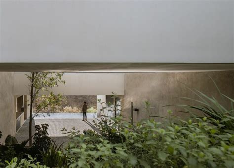 Valencia De Rebeca Saenz Archdaily