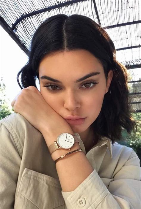 Kendall Jenner Taille Poids Médias Célèbres