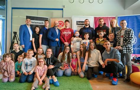 Roditeljska Kuća U Sarajevu Ugostila Nogometaše Fk Sarajevo I Fk Željezničar