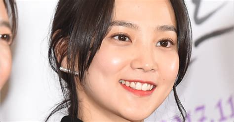 Md포토 윤승아 영화 재미있게 보고 가세요