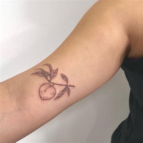 24 Peach Tattoos That Will Make You Feel Positively Peachy