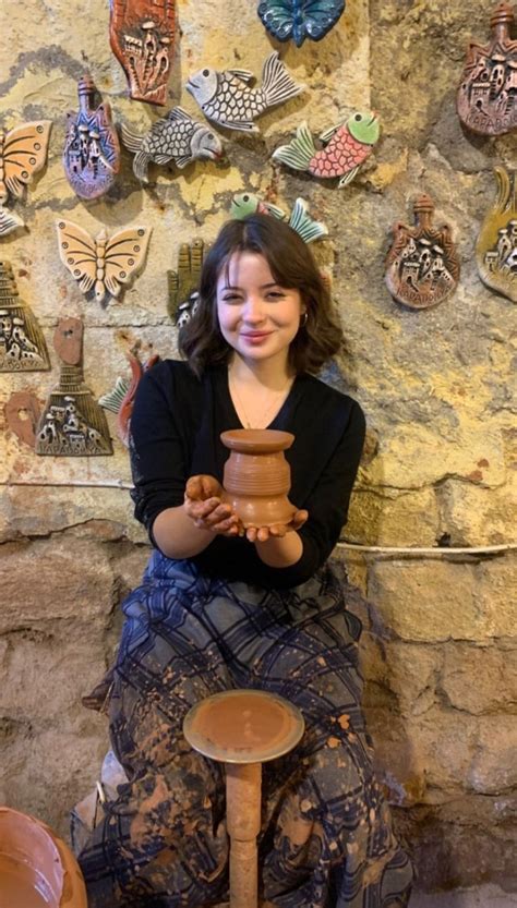 Mexican Girl Aesthetic Aesthetic Girl Girl Photo Shoots Girl Photos