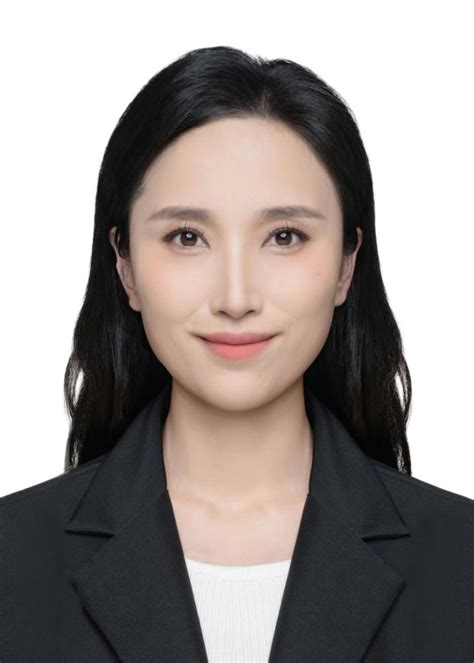 李诗雨 信阳师范大学传媒学院