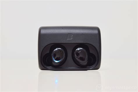 Bragi Dash Pro Review Pricey Wireless Iems Have No Love For Android Mysmartprice