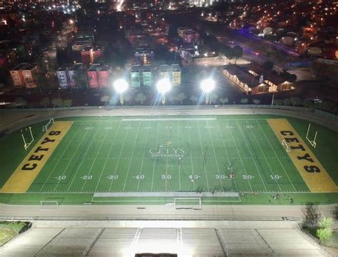 Cancha De Futbol Americano Cetys Universidad Tijuana
