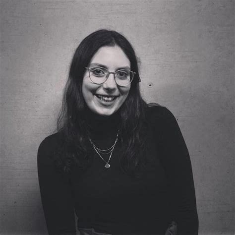 Lore Van Acker Digital Creative Sbs Belgium Linkedin