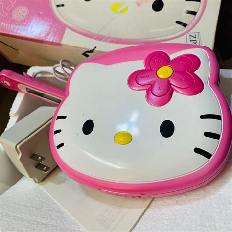 Hello Kitty Cd Player Mobile Phones And Gadgets Other Gadgets On Carousell