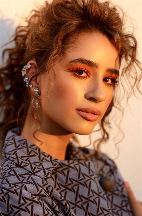 Conversations With Kristen Koskella Voyage La Magazine La City Guide