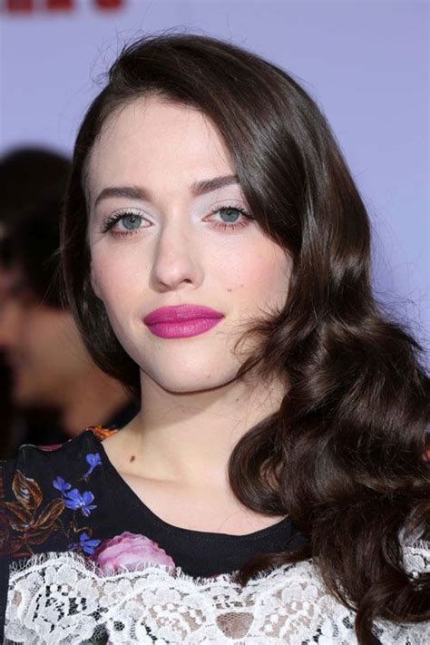 Kat Dennings Hairstyles And Hair Colors Steal Her Style In 2020 Kat