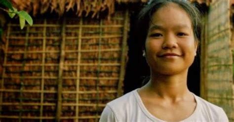 Rastaporn Kreung Suku Bertradisi SEX Bebas