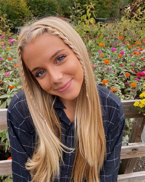 Meet Jess Gardner Legit Perfect Track And Field Star With Olivia