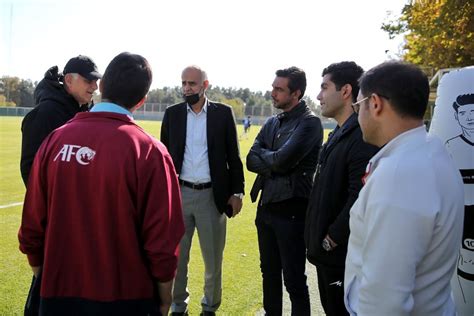 سیدمهدی رحمتی و حیدری مهمان تمرین شاگردان کی روش گزارش تصویری طرفداری