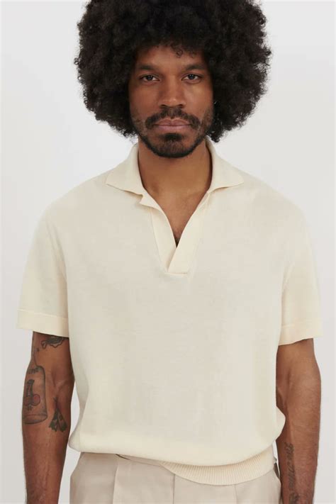 Seems Like Some People Are Unaware Of How Lightweight And Breathable A Tailored Jacket Can Be