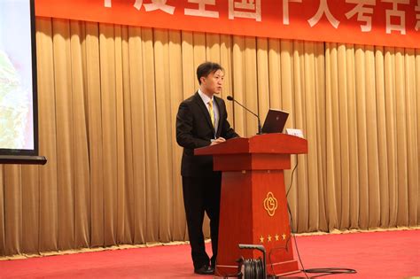 何晓琳 历史学院