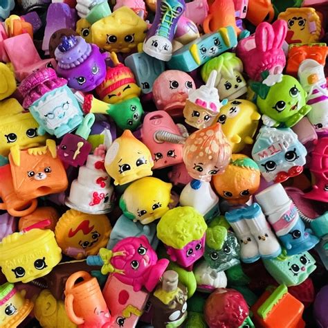 Real Littles Original Shopkins Mixed Season Moose Toys Action Figure