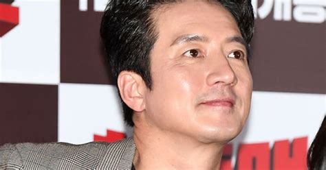 정준호 자신감 넘치는 미소 사진