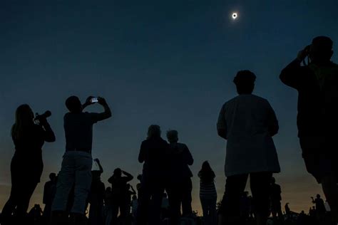 How To Take Stunning Photographs Of A Total Solar Eclipse New Scientist