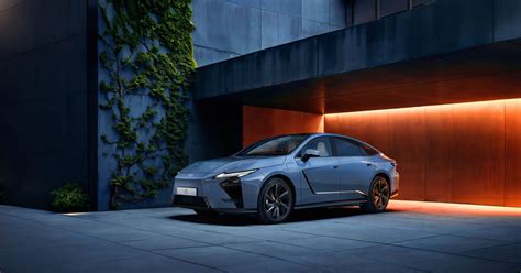 El Nuevo Lexus Es 2026 Redefine El Sedán De Lujo Con Estética