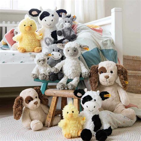 Steiff Soft And Cuddly Friends Lita The Lamb Soft Toy 20 Cm Teddy