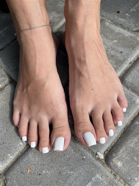 White So Beautiful 😍🤍 Rfeetexpo