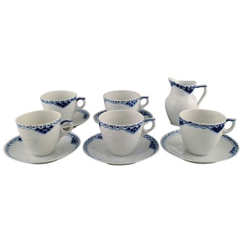 Quatre Tasses à Café Royal Copenhagen En Demi épaisseur De Dentelle