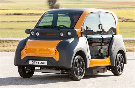 Elektroauto City Etaxi Feiert Premiere Auf Der Cebit Ecomentode