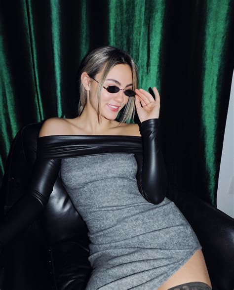 Delayne Dixon Independent Fashion Sustainably Handmade