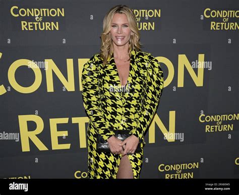 Beverly Hills California Usa 21st Sep 2023 Natasha Henstridge Los