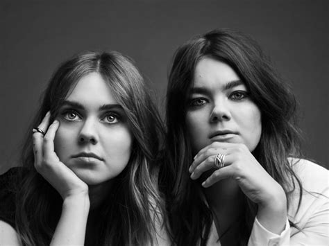 First Aid Kit Lautde Band