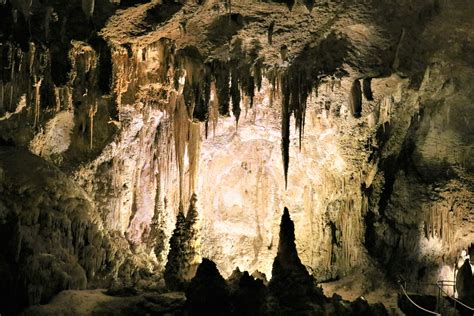 Free Hd Stalactite Pictures Download On Unsplash